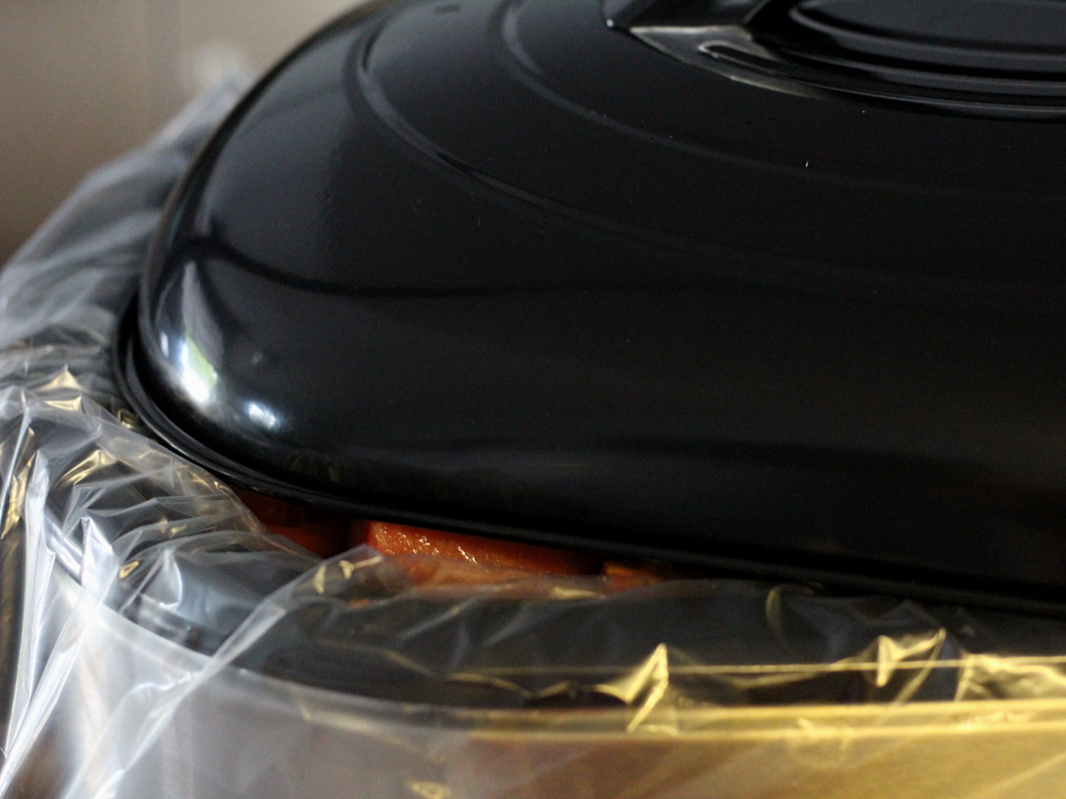 Deliciously easy overnight roasted tomato sauce recipe - Dani's Midlife ...