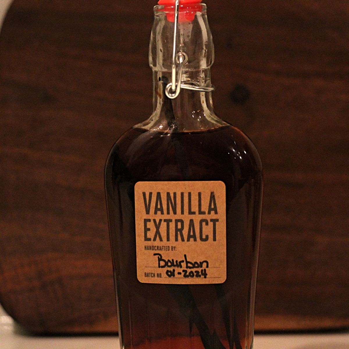 Three Ways to Make Homemade Vanilla Extract - Dani's Midlife Homestead